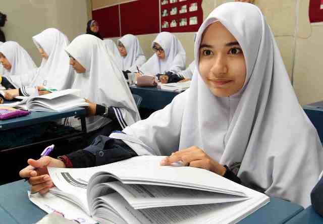 Kalender Pendidikan Madrasah 2025-2026 untuk RA, MI, MTs, MA dan MAK ...