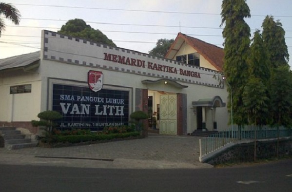 Inilah 20 SMA Negeri dan Swasta Terbaik di Jawa Tengah Berdasarkan ...