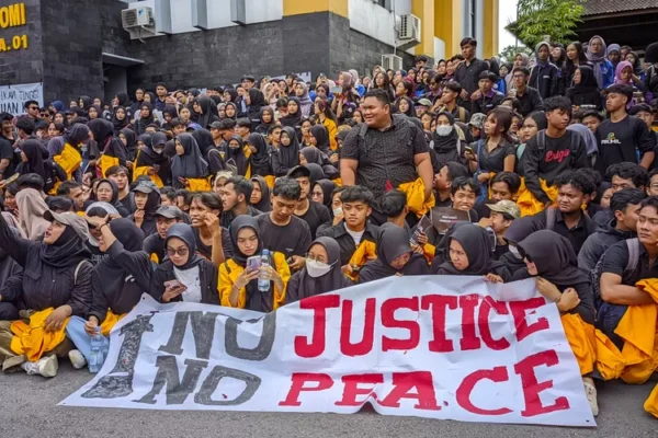 Mahasiswa Untidar Gelar Aksi Demo Kedua, Desak Penegakan Etika Akademik ...
