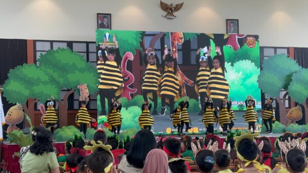 The Magical World of Flora and Fauna KB-TK Tarakanita 5 – https://www ...